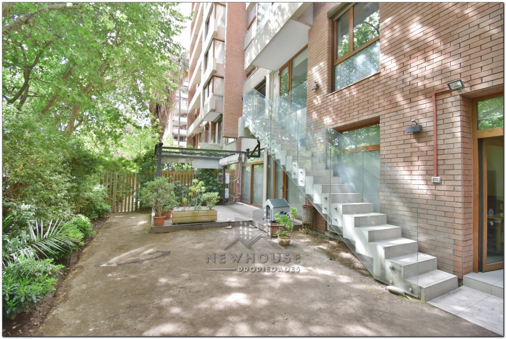 Exclusivo Duplex Con Patio Y Departamento Exterior – NewHouse
